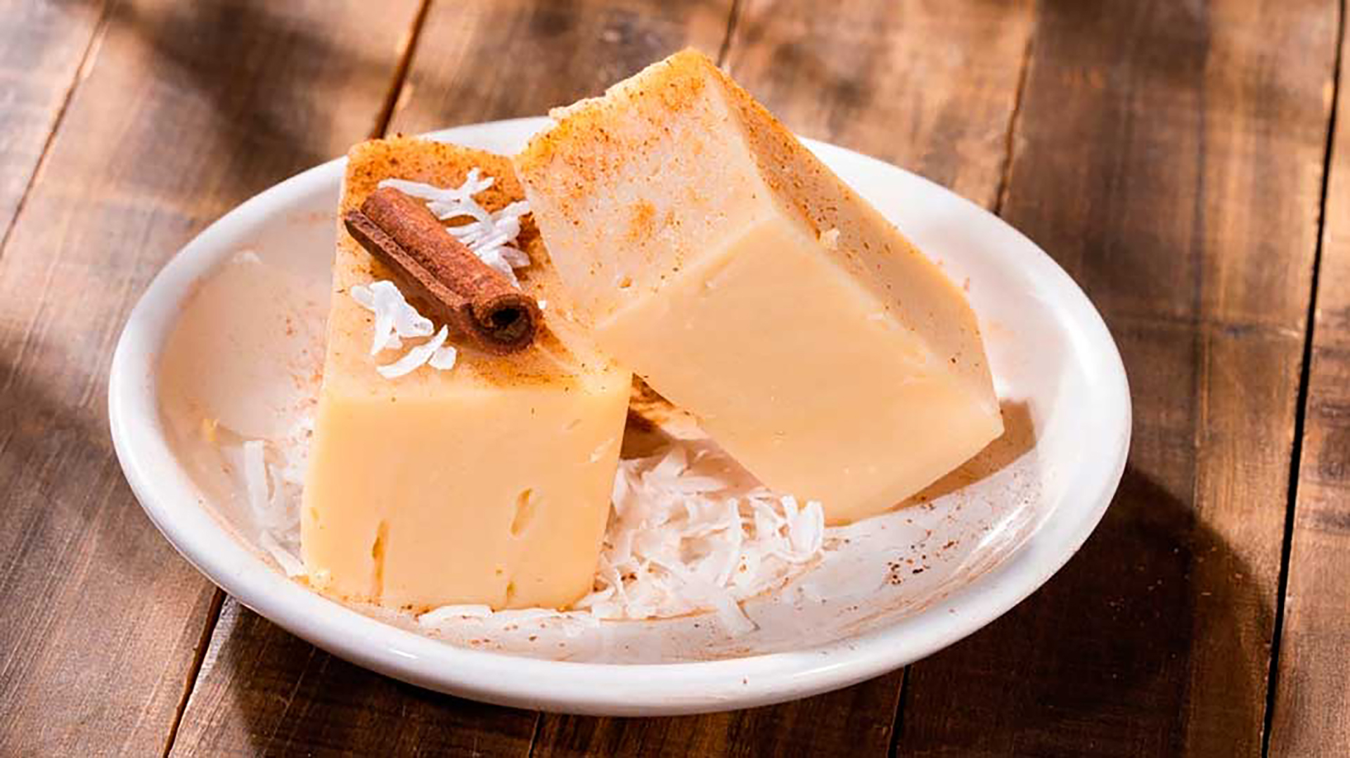 Natilla de panela con coco – Panela Colombia – Pura Energía